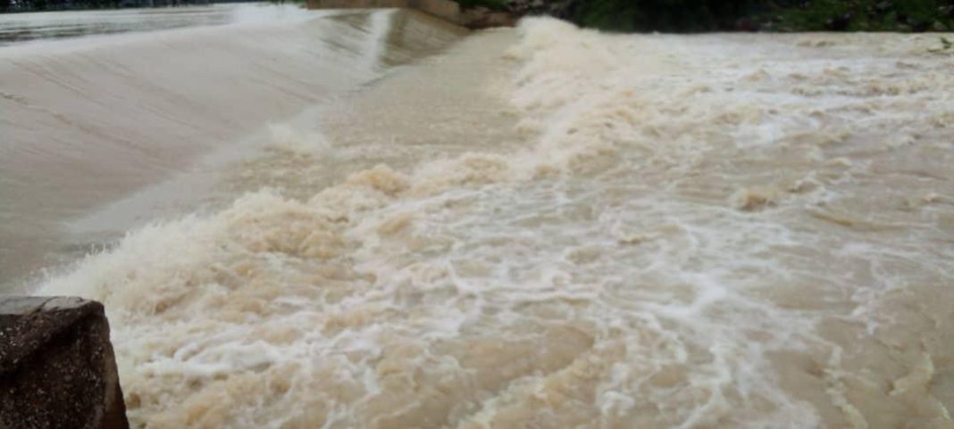 Ghanaians living, farming along White Volta cautioned over spillage of ...