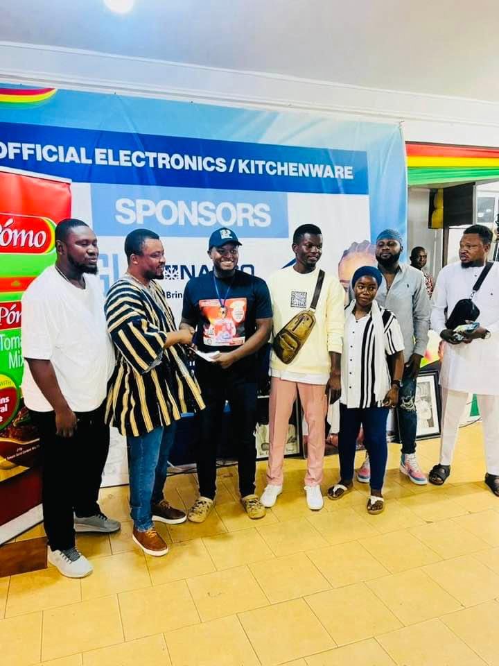 Mathew Silas Amoah supports Chef Failatu in Guinness World Records ...